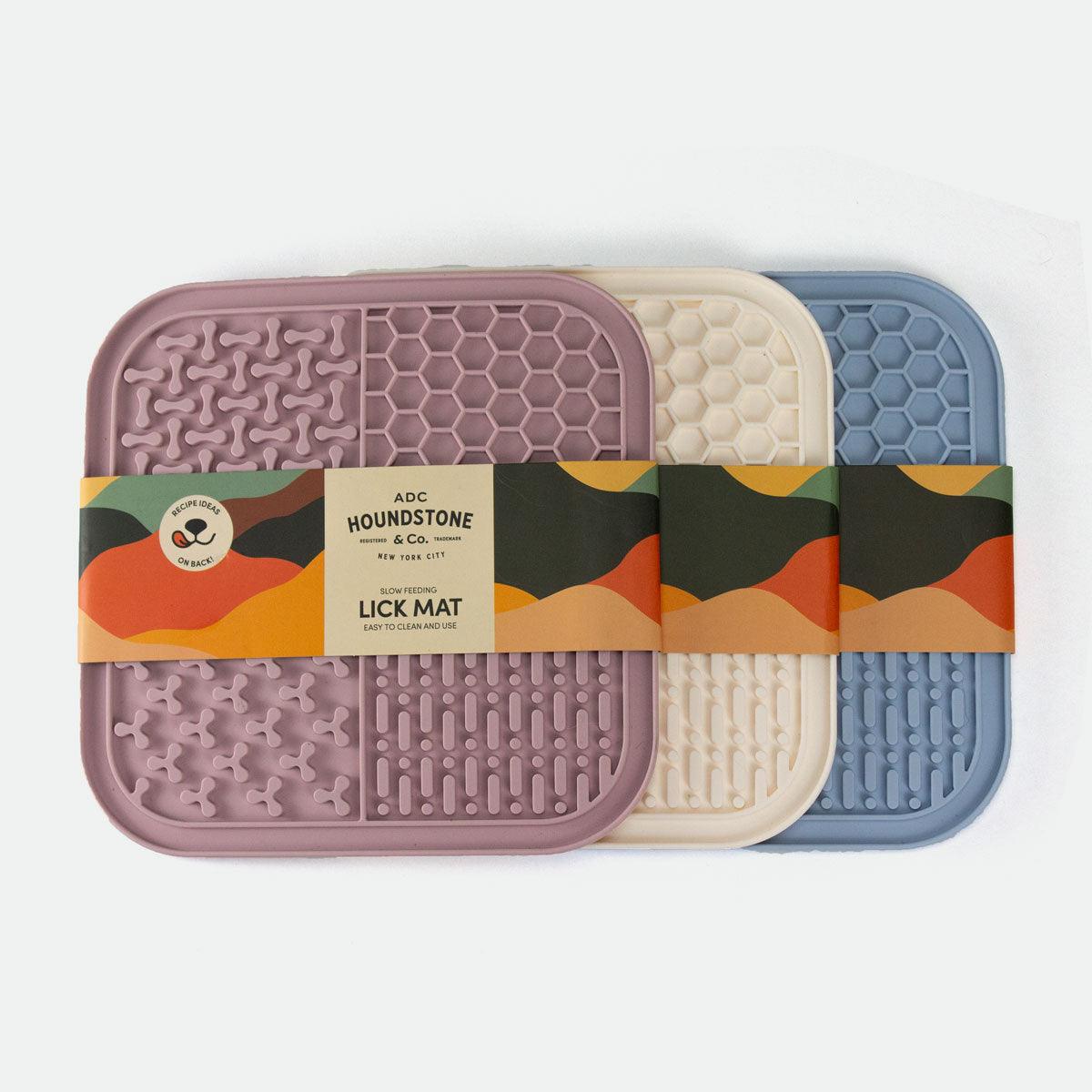 6 Key Benefits of Lick Mats for Dogs